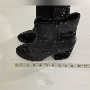 Urban Outfitters | Shoes | Urban Outfitters Margot Velvet Boots 6 ...
